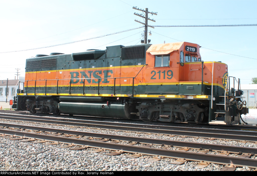 BNSF 2119 (1)